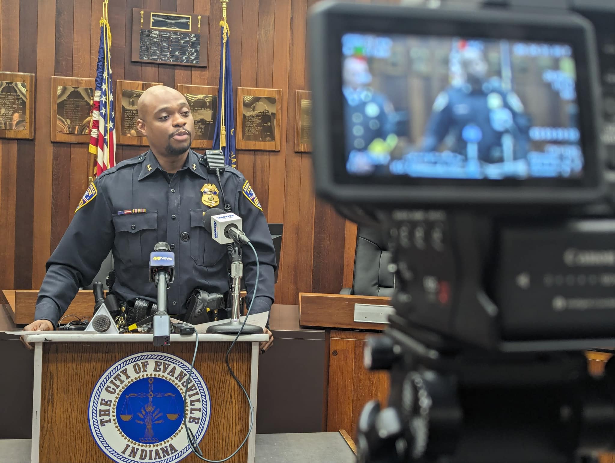 Chiefs Bio – Evansville Police Department